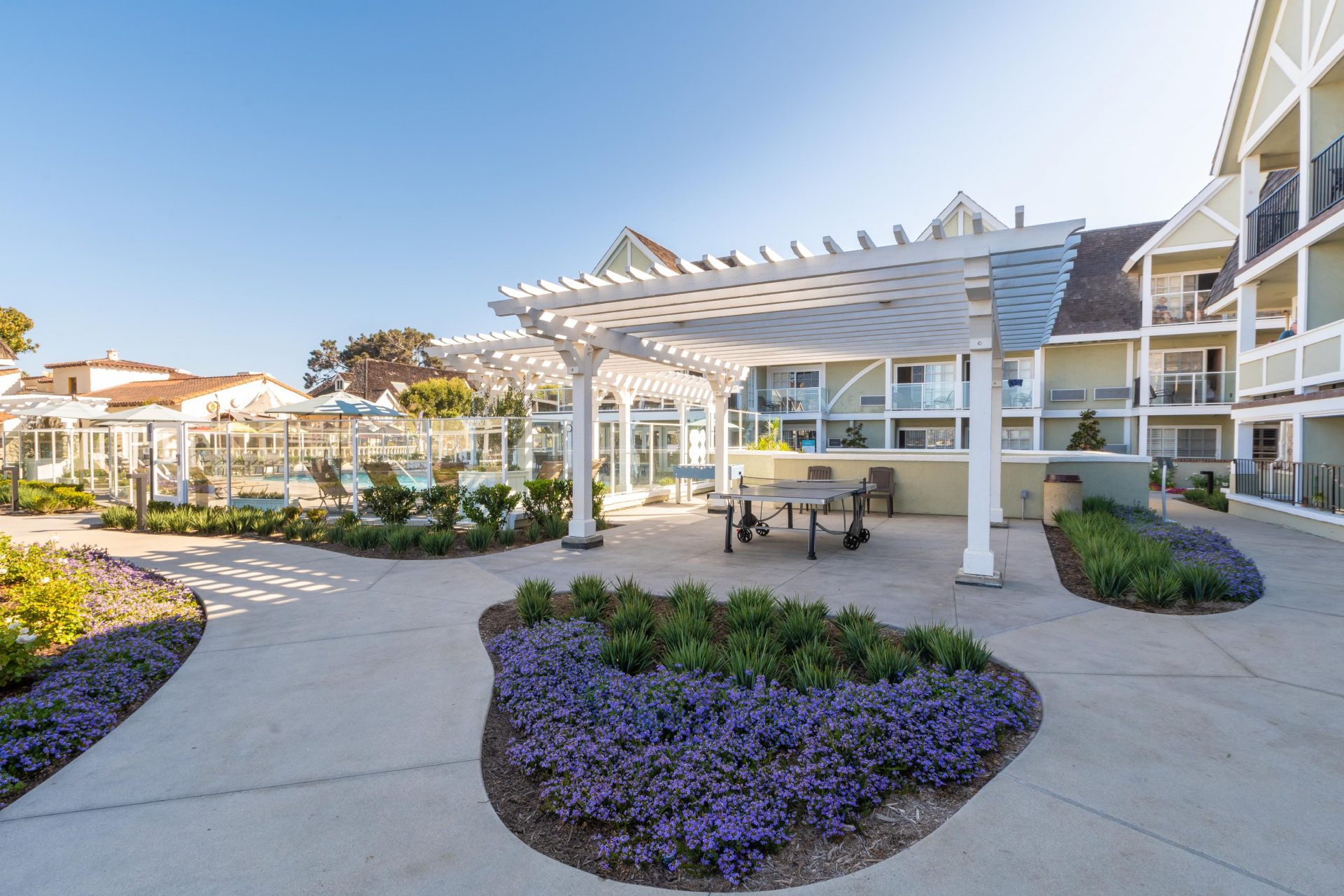 Carlsbad Inn Beach Resort walk-through - Carlsbad CA Hotel - Carlsbad